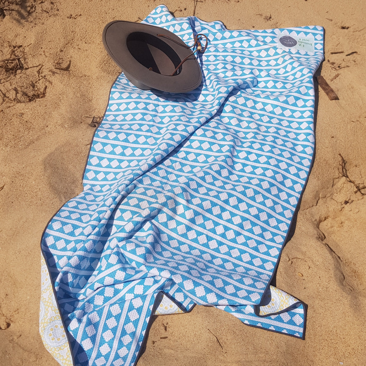Sand Free Towels: Top 10 Best Uses – FOLC.collective